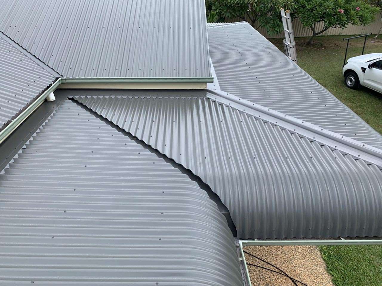 Gutter and Fascia Replacement | Capricorn Roofing